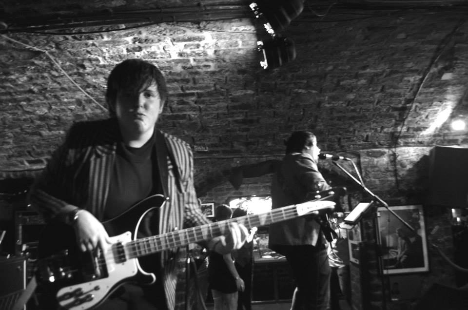 The Moondogs. – The Moondogs are a young, vibrant 3 piece cover band ...